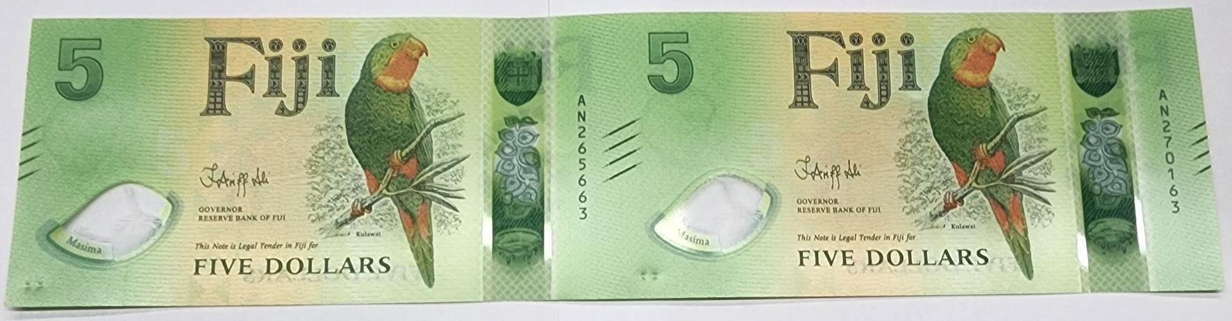 2025 New Polymer $5 Uncut Sheet (2 notes in a sheet) – Reserve Bank of Fiji